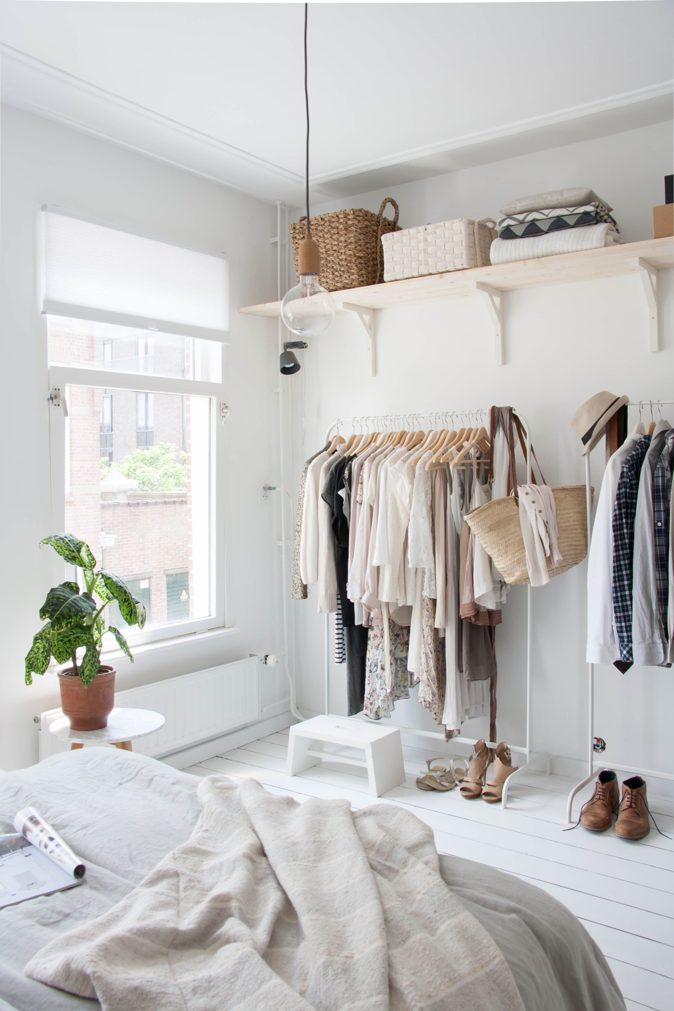 20 Beautiful Clothing Rack For Bedroom Findzhome 20 Beautiful Clothing Rack For Bedroom Findzhome